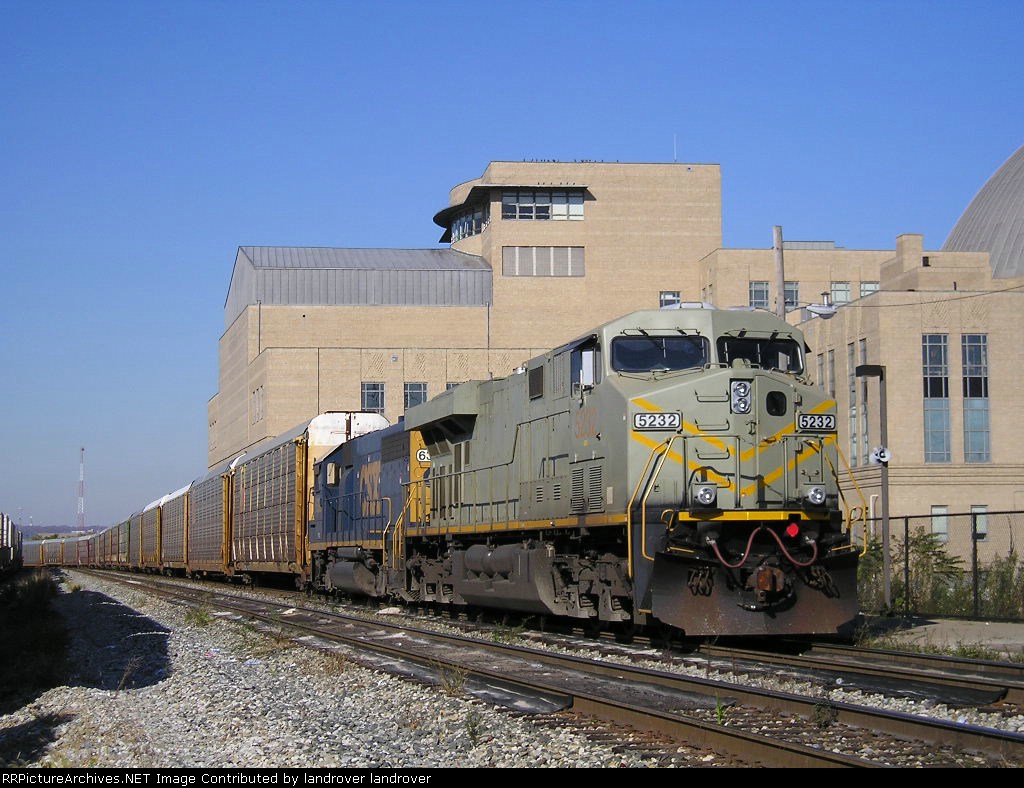 All Around Cincinnati Ohio & N KY CSXT 5232 On CSX Q 241 Southbound